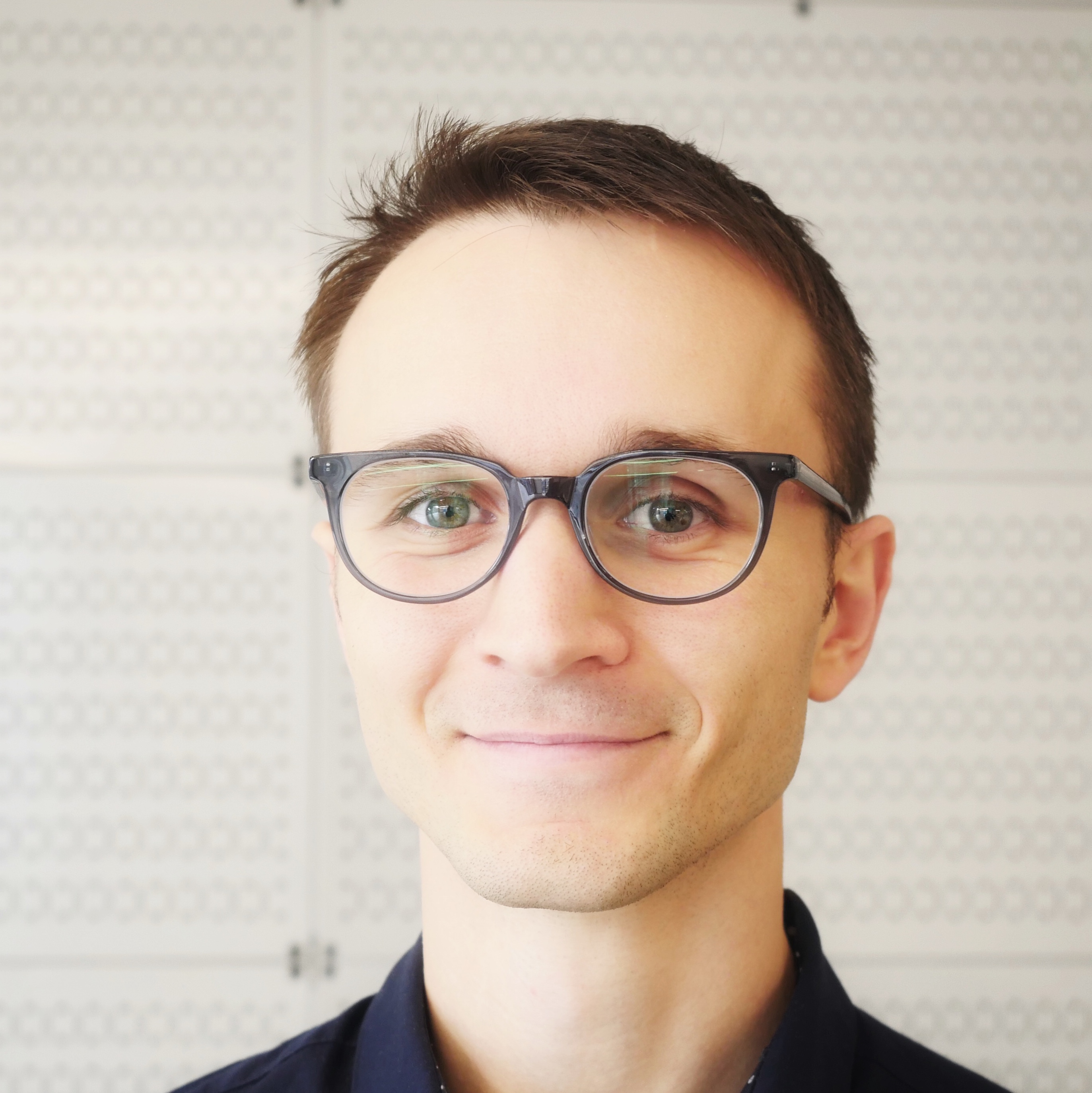 photo-maks-glasses-square - Maks Surguy's blog on Technology Innovation ...